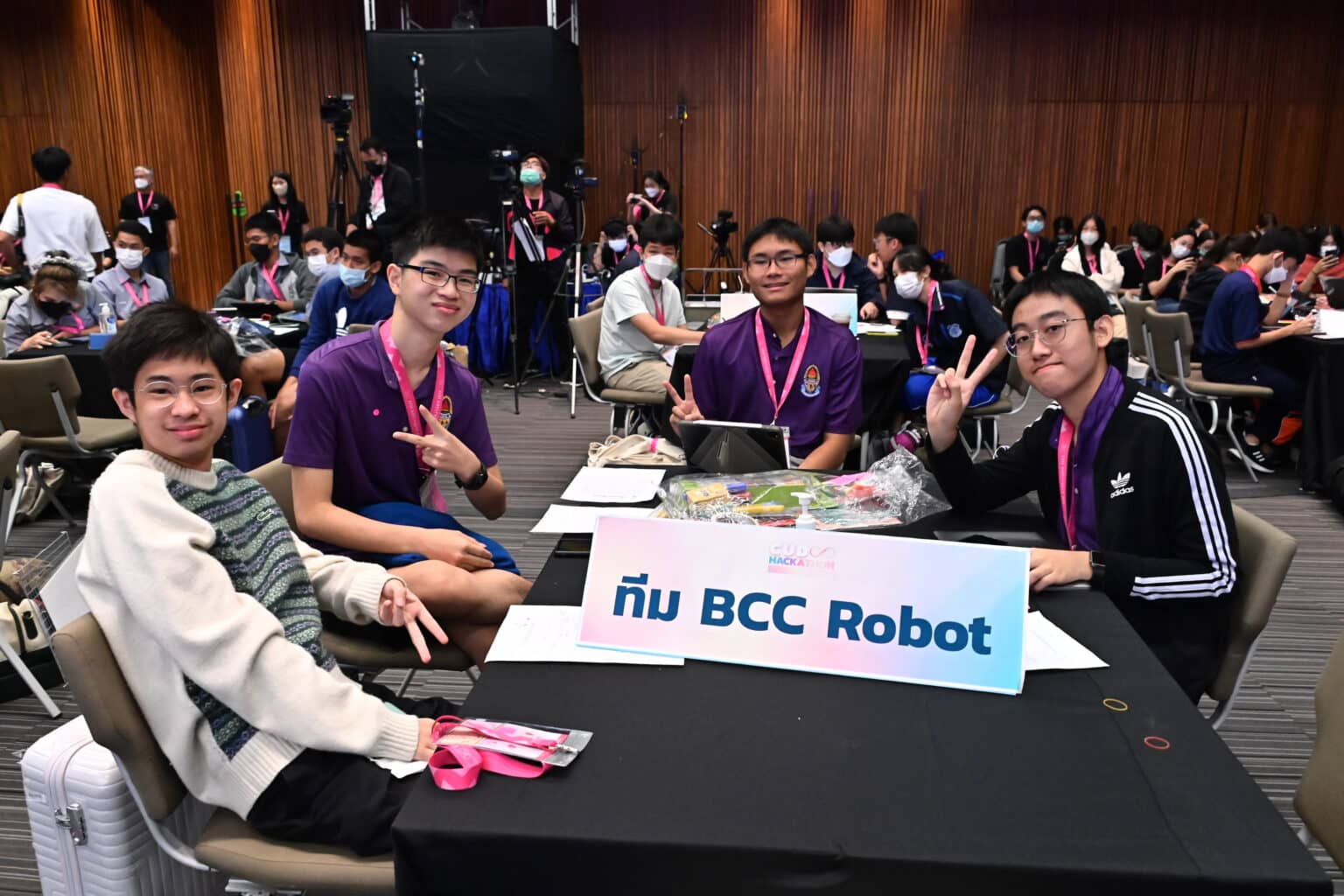 นวัตกรจากสาธิตจุฬาฯ ฝ่ายมัธยม ชนะเลิศการแข่งขันประกวดออกแบบนวัตกรรม “CUD Hackathon 2023 ...