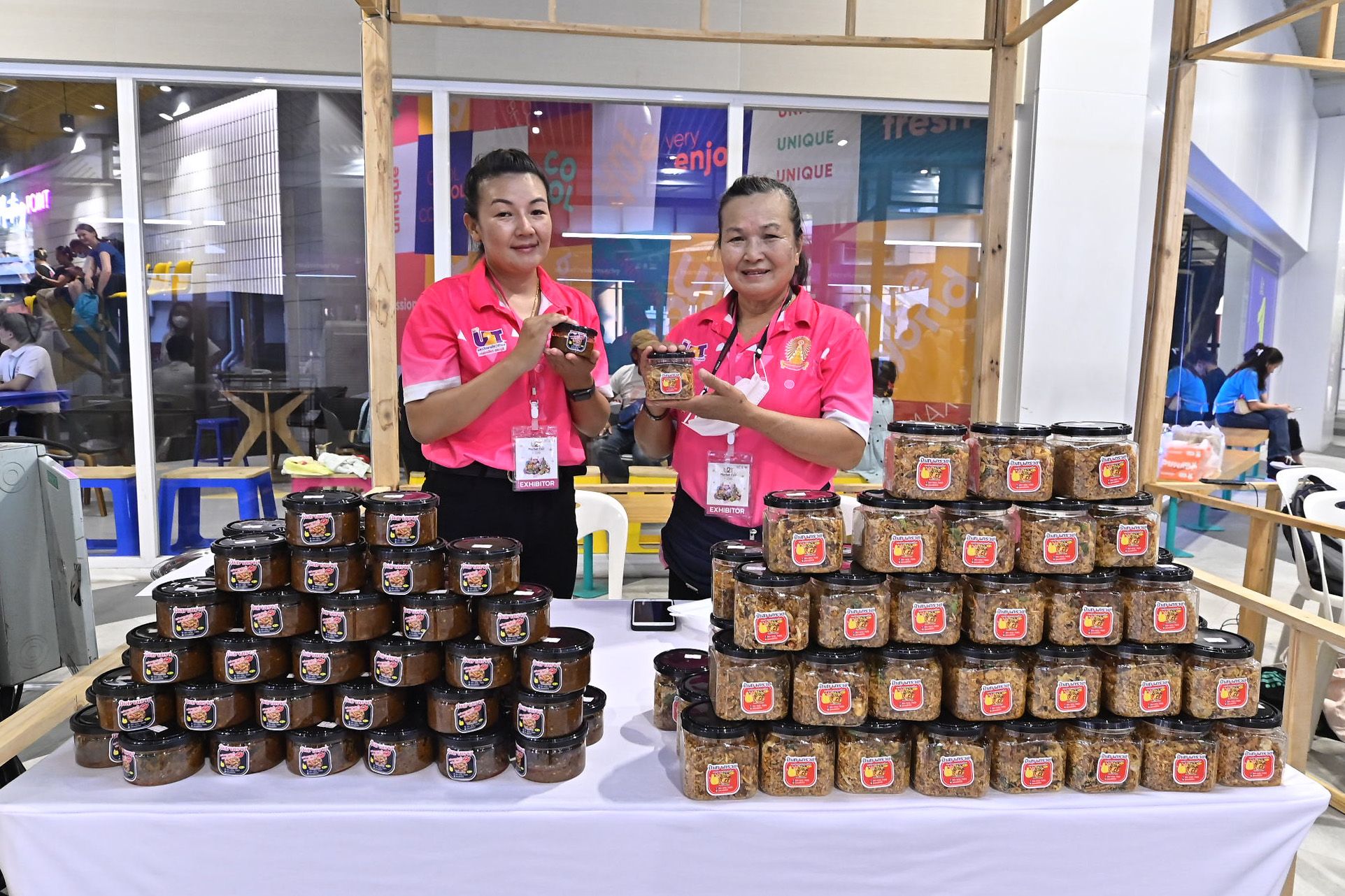 งาน “U2T Market Fair by Chulalongkorn University” จุฬาฯ ร่วมขับเคลื่อนเศรษฐกิจและสังคมหลังโควิด ...