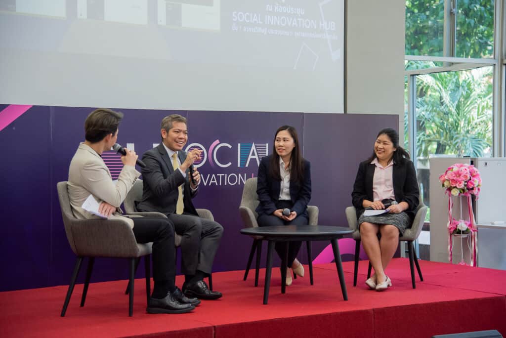 เสวนาทางวิชาการเรื่อง “งานวิจัยจากหิ้งสู่ห้าง : ปูทางวัฒนธรรมไทยด้วย ...