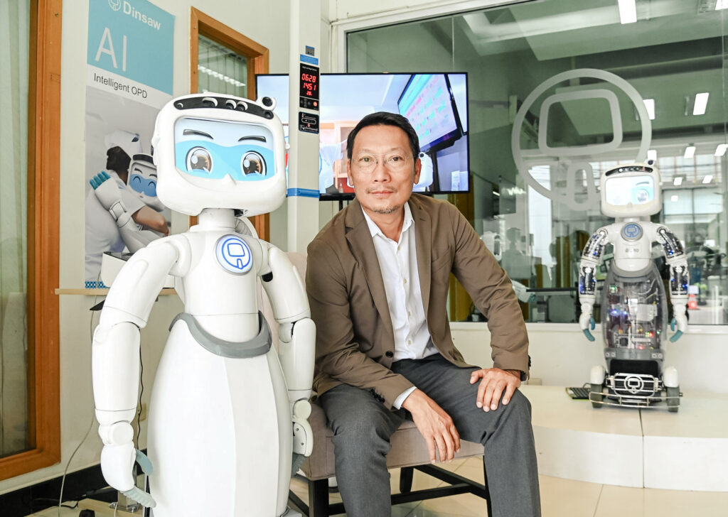 Discover the Latest “Home AI Assistance"—"Dinsaw" Thai Robot ...